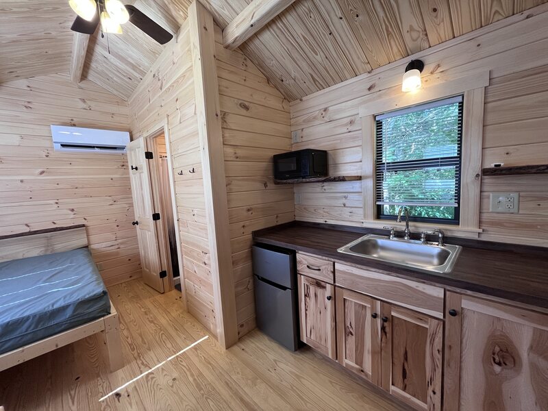 Cabin Rentals - Mountain View Campground